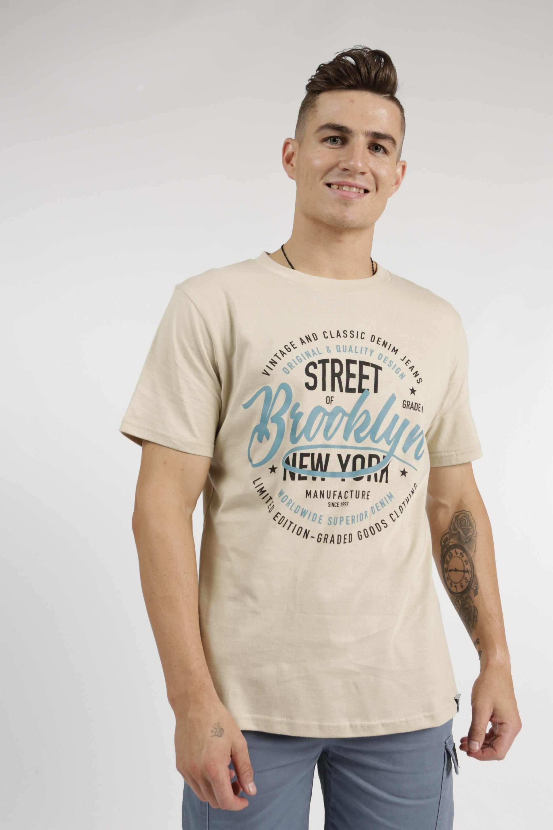 Men's Brooklyn Streets Icon Tee - Light Stone – Edgars