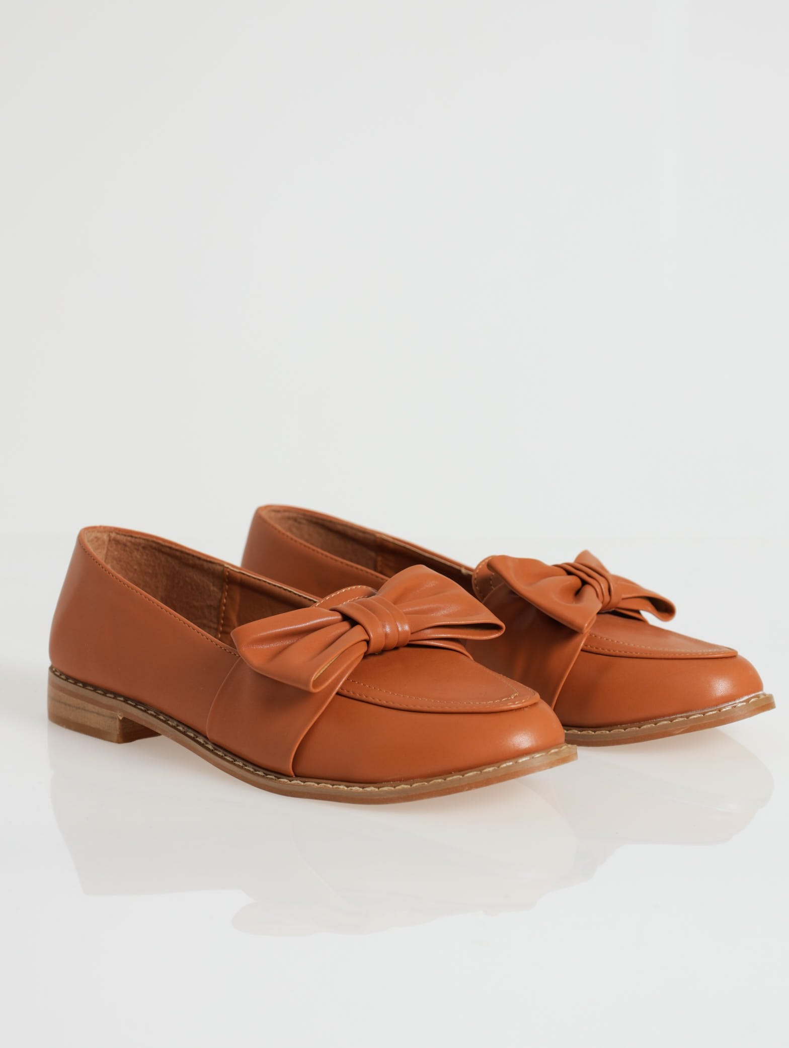 Loafer With Soft Oversized Bow - Tobacco – Edgars
