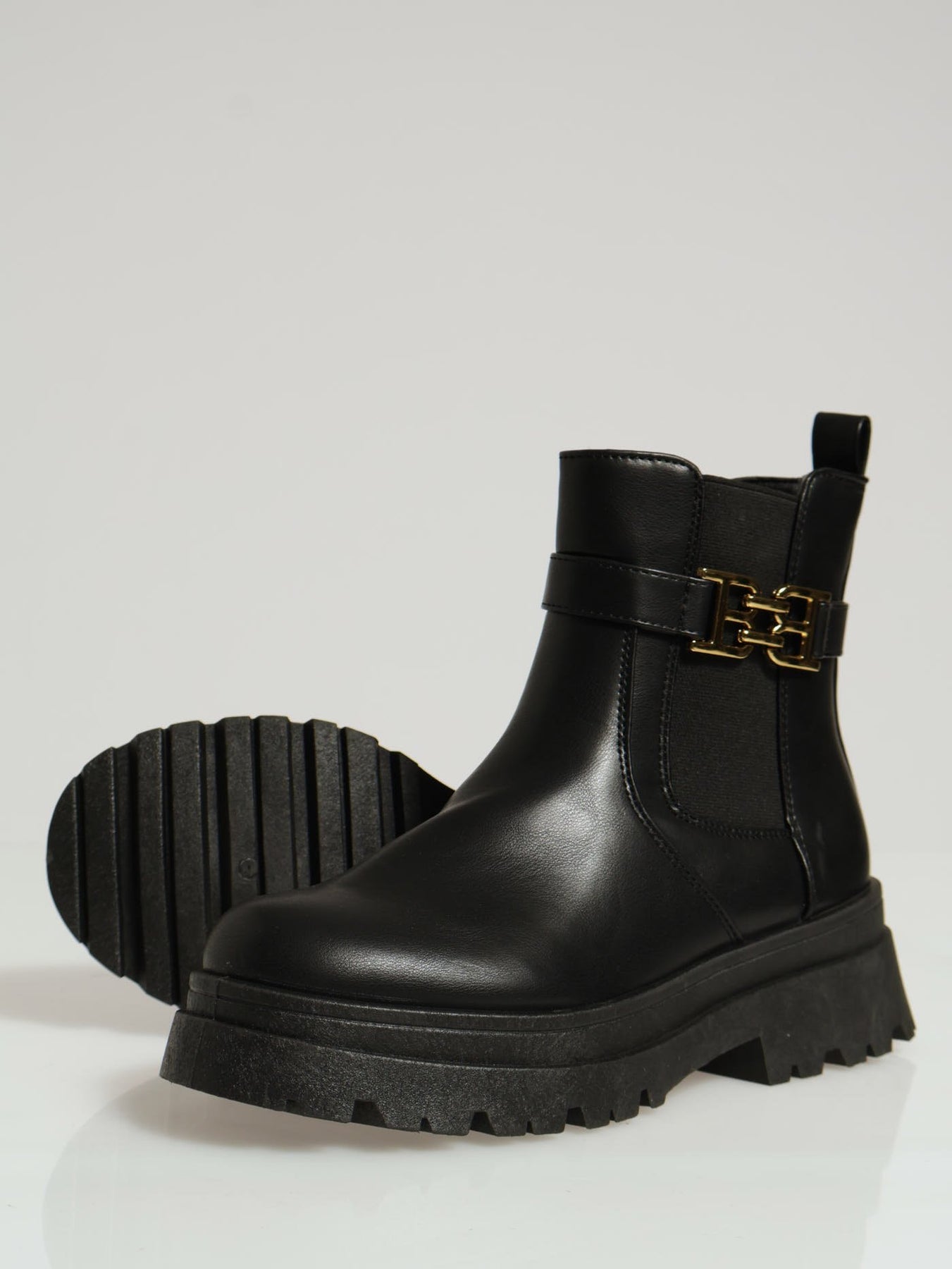 Chunky Monogram Trim Chelsea Boot - Black – Edgars