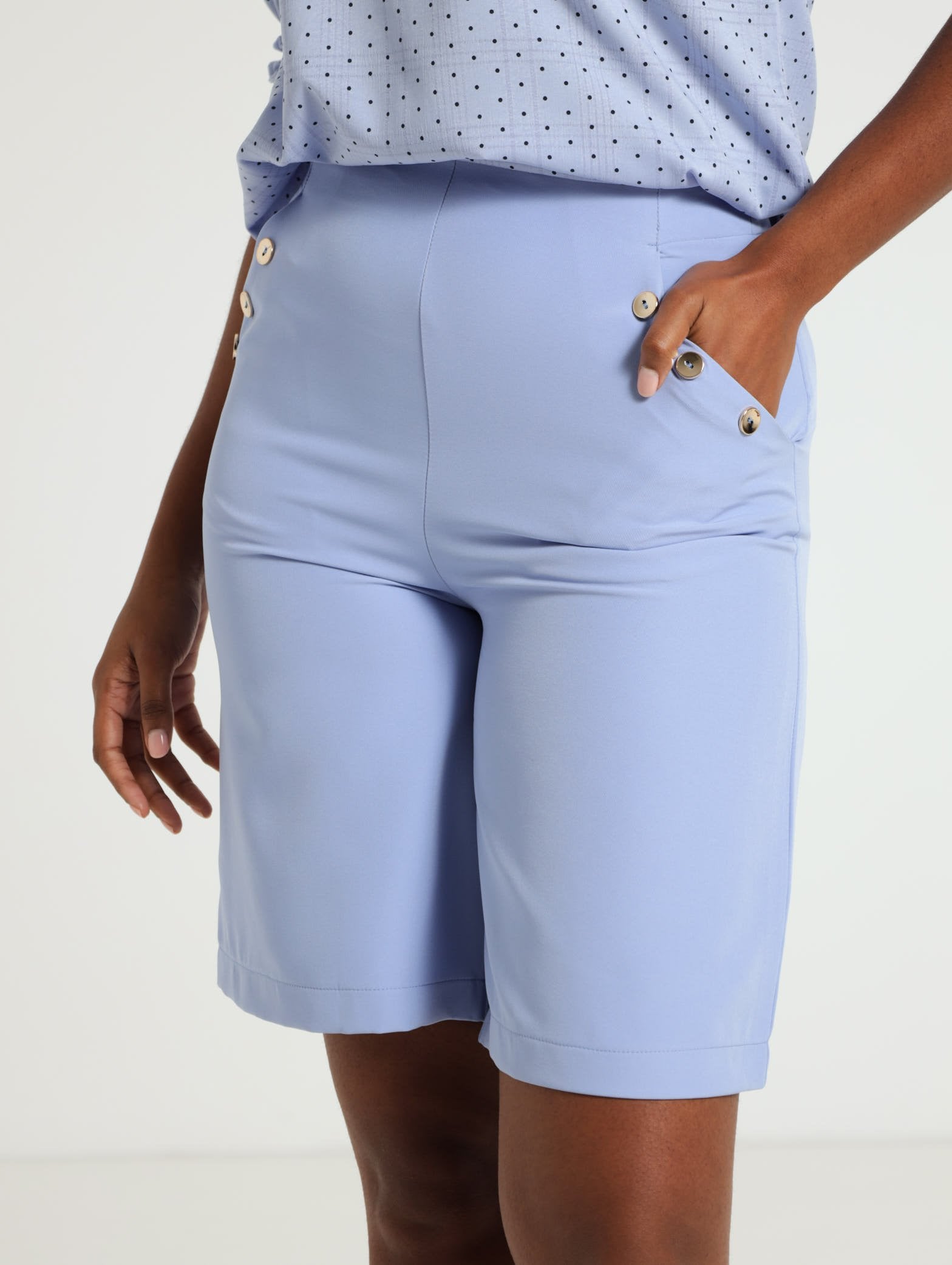 3 Button Shorts - Light Blue – Edgars