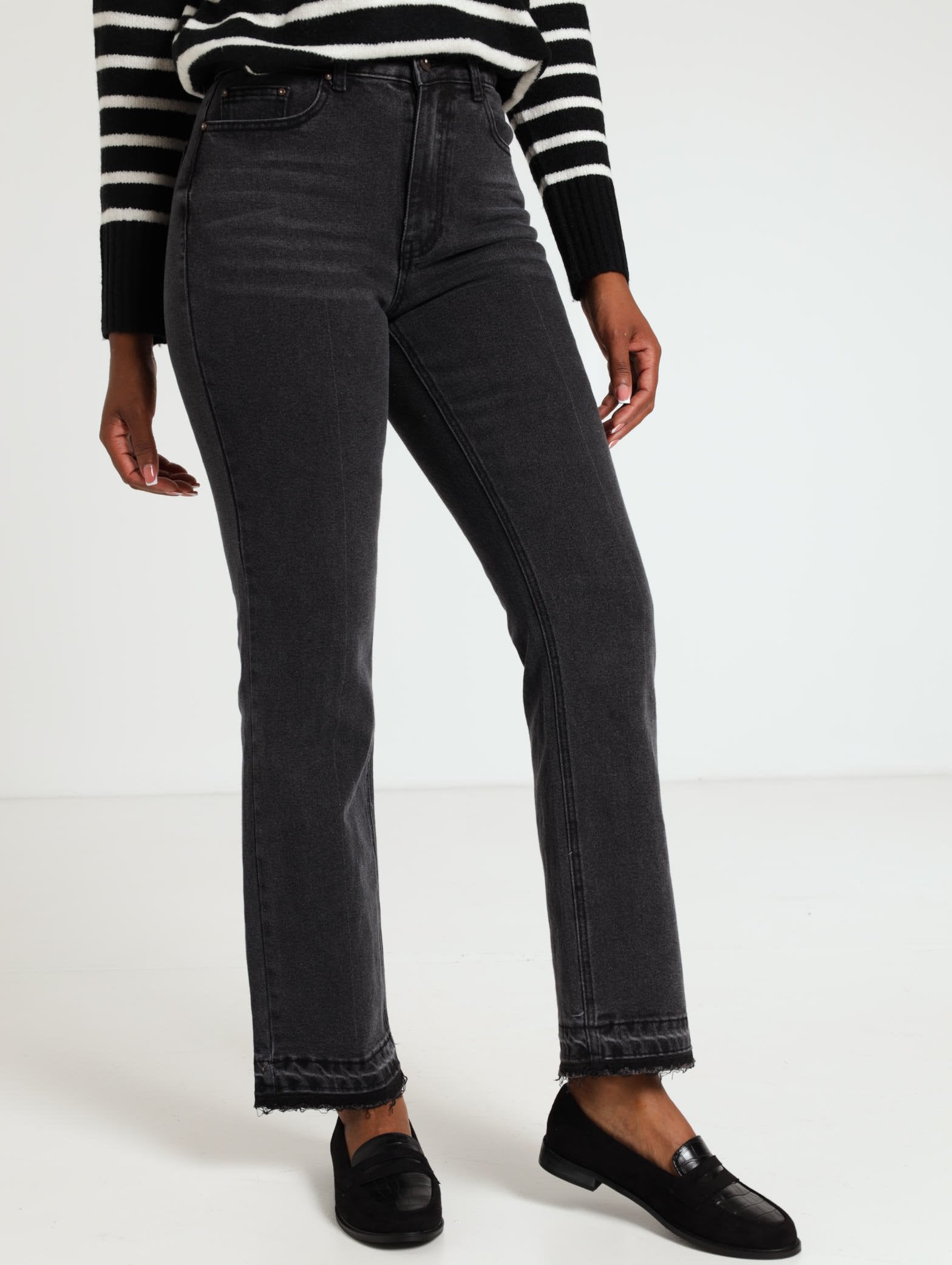 Let Down Hem Straightleg Jean - Black – Edgars