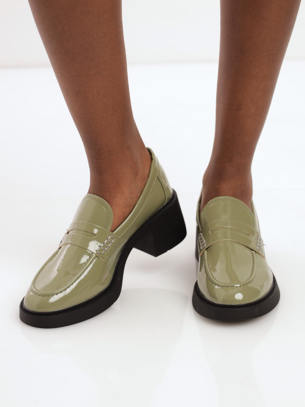 Ladies Ladies Classic Loafer Chunky Shoe - Fatigue – Edgars