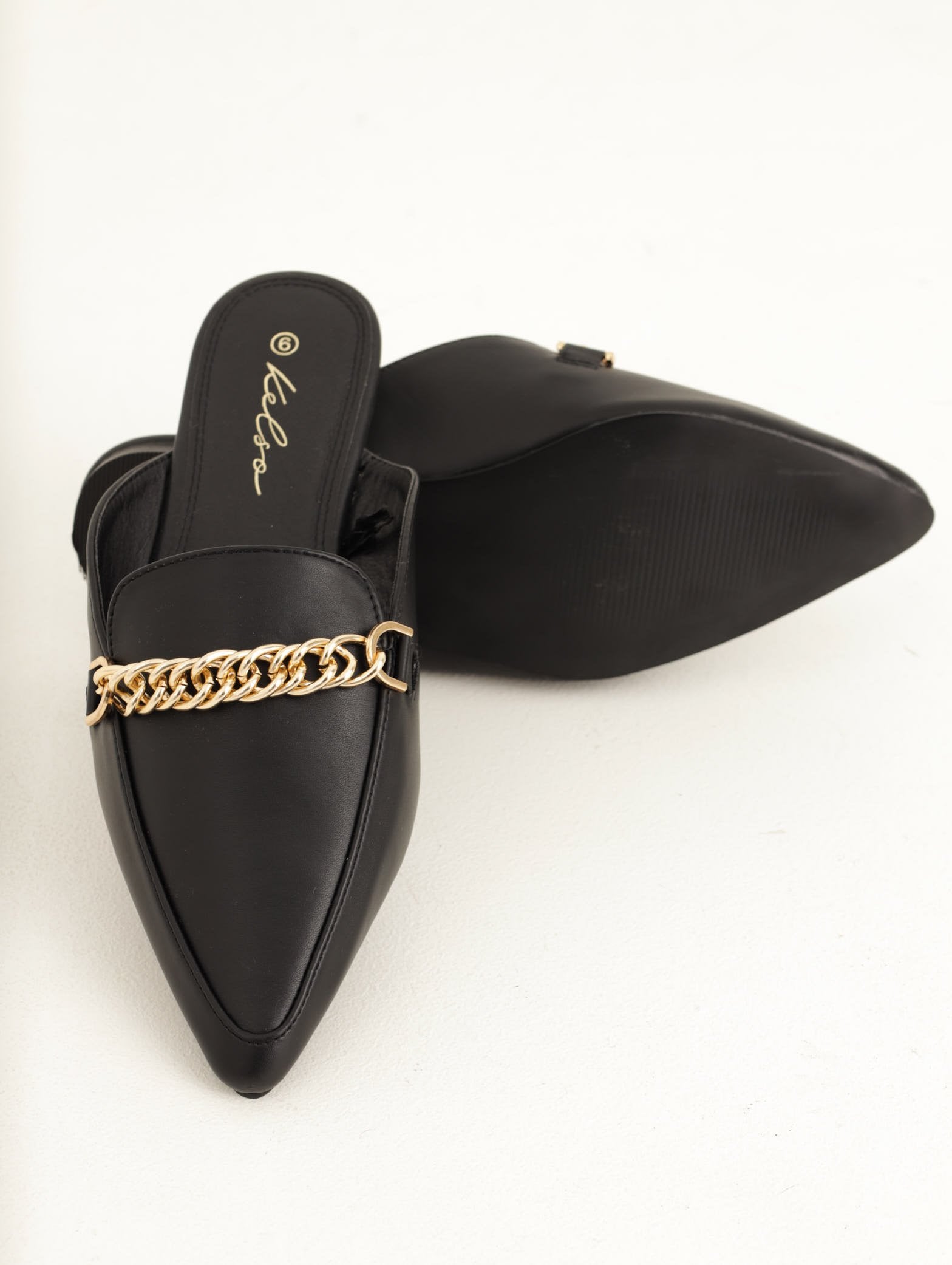 Ladies Push In Pointy With Circle Chain - Black – Edgars